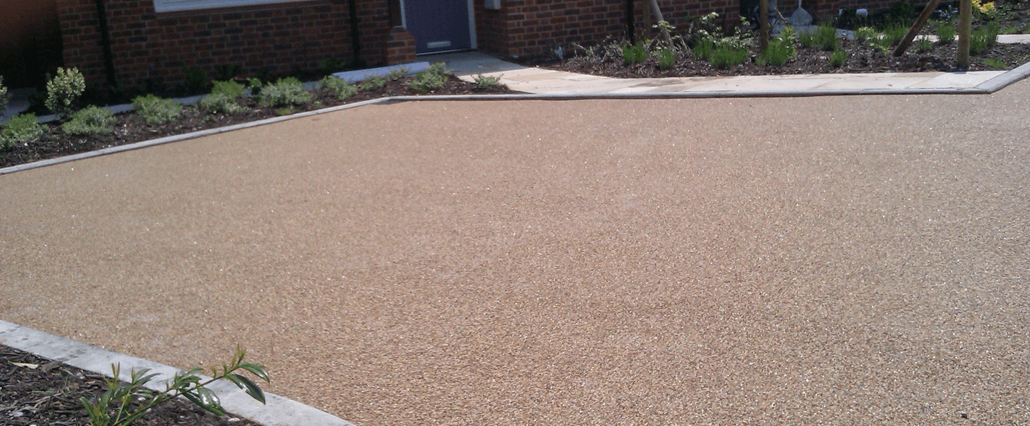 An Appealing Resin Bound Driveway: A Comprehensive Guide - R. BALL AND ... An Appealing Resin Bound Driveway: A Comprehensive Guide - R. BALL AND ...